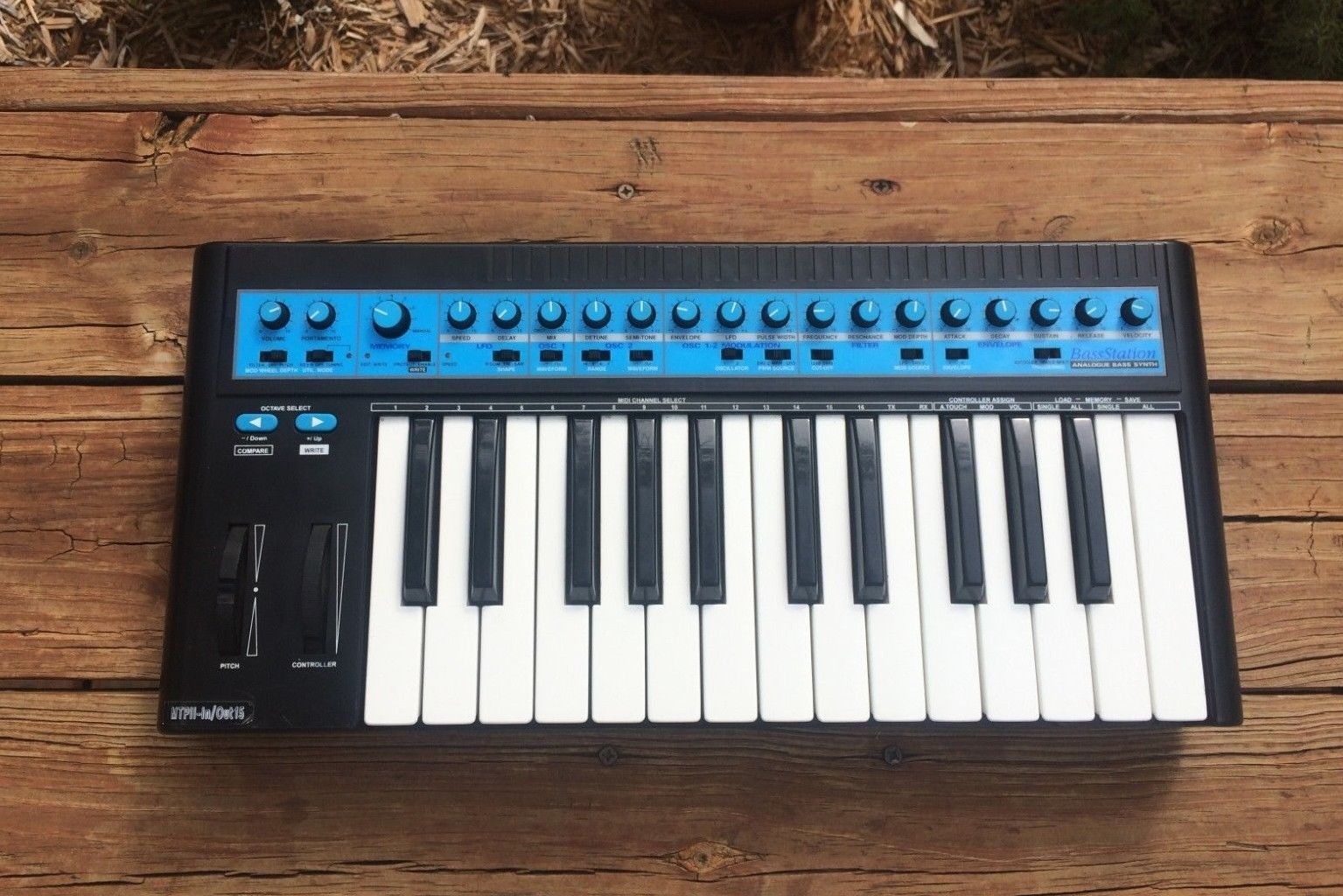 MATRIXSYNTH: Original 1990s Novation Bass Station Keyboard SN 0006976