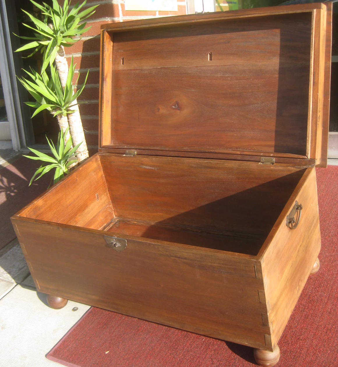 UHURU FURNITURE & COLLECTIBLES: SOLD - Solid Teak Trunk - $185