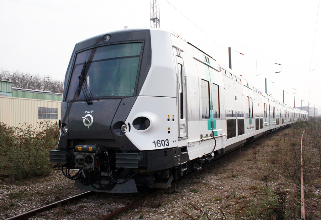transpress nz: new electric train for the Paris RER Ligne A now in service