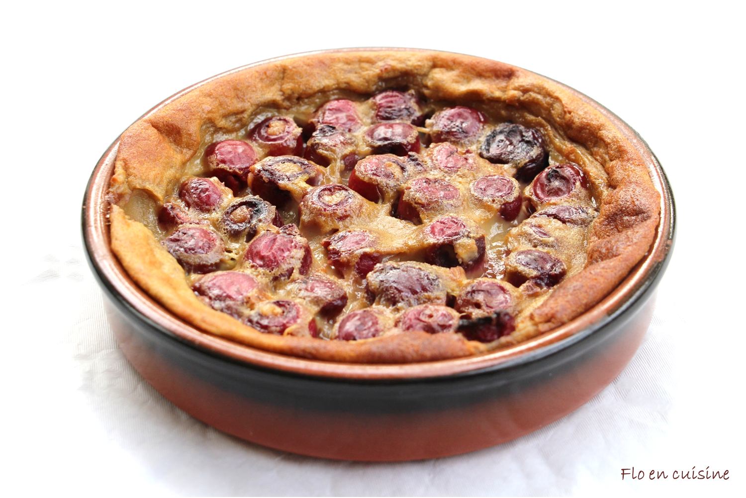 Flo en cuisine: Clafouti aux cerises sans lactose