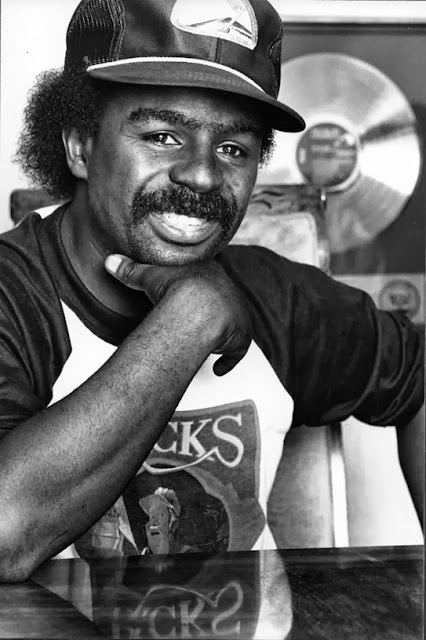 Wolfgang Hammersmith: Walter Scott / People