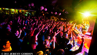 The East Coast Bonnie Dune Project!: Venue #11: The Knitting Factory!