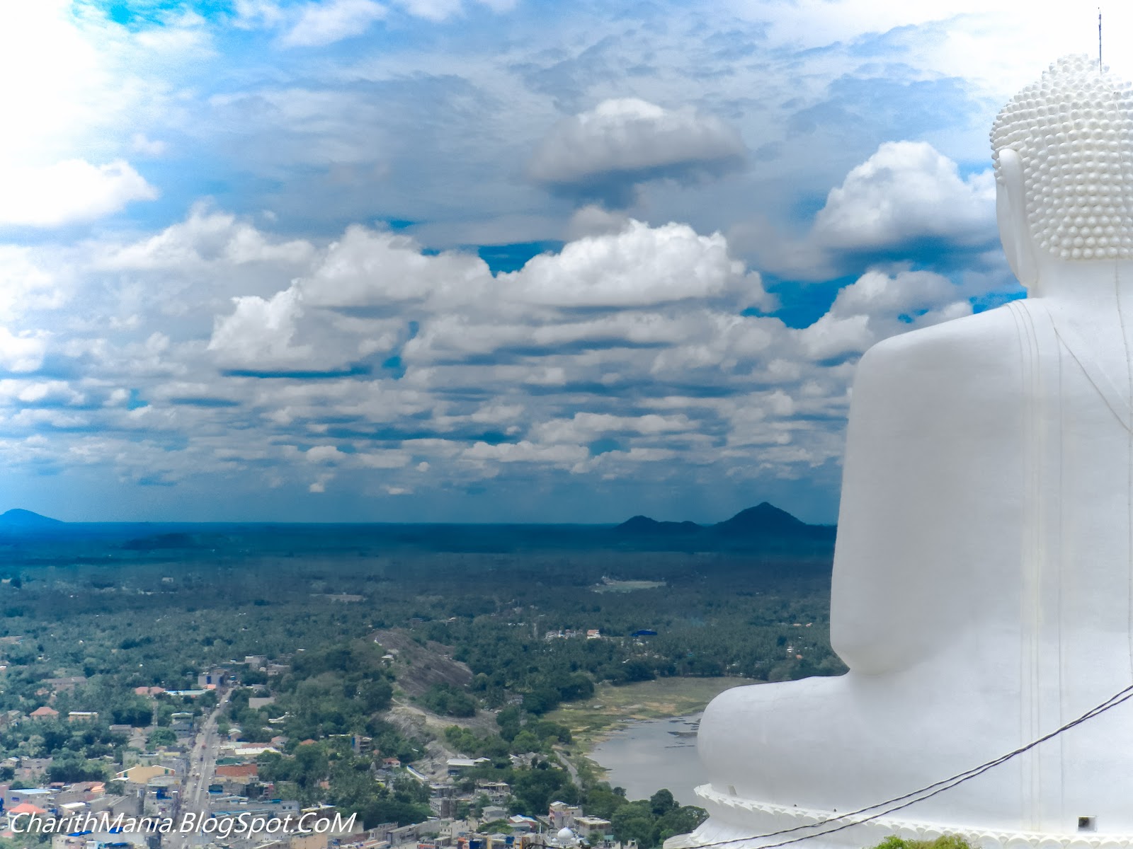 CharithMania: Ethagala (ඇතාගල) (the Elephant Rock)