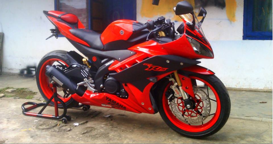 R15 Modifikasi Warna merah keren - Modif Ganteng