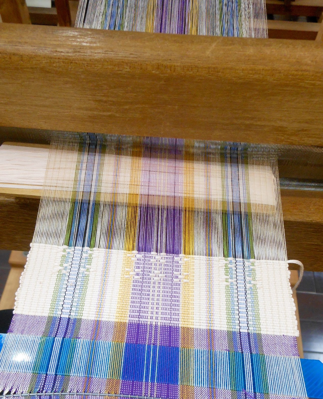Hokkaido Kudasai: Okinawan Weaving Class