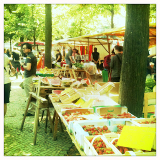About that ! What about it ?!: Boxhagener Platz Markets - Berlin