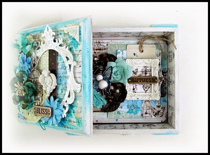 Kalalayaa's Art Stuido: Mixed media box n mini album