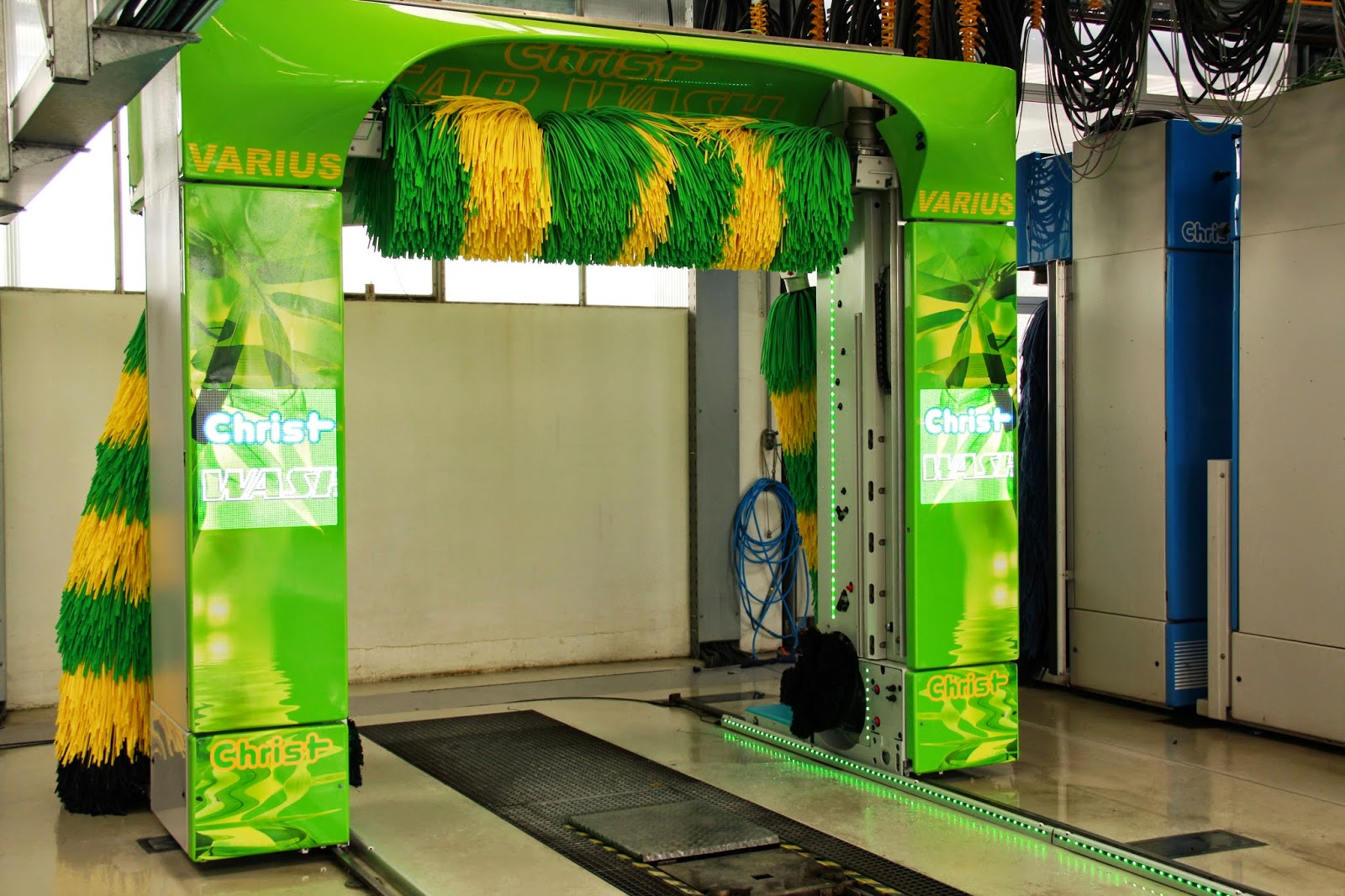 Autolavados de coches: CHRIST VARIUS LUCES VERDES