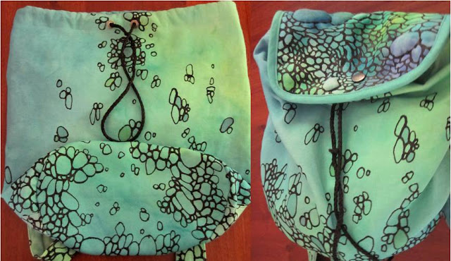 Tough skin.: Lizard Back Pack