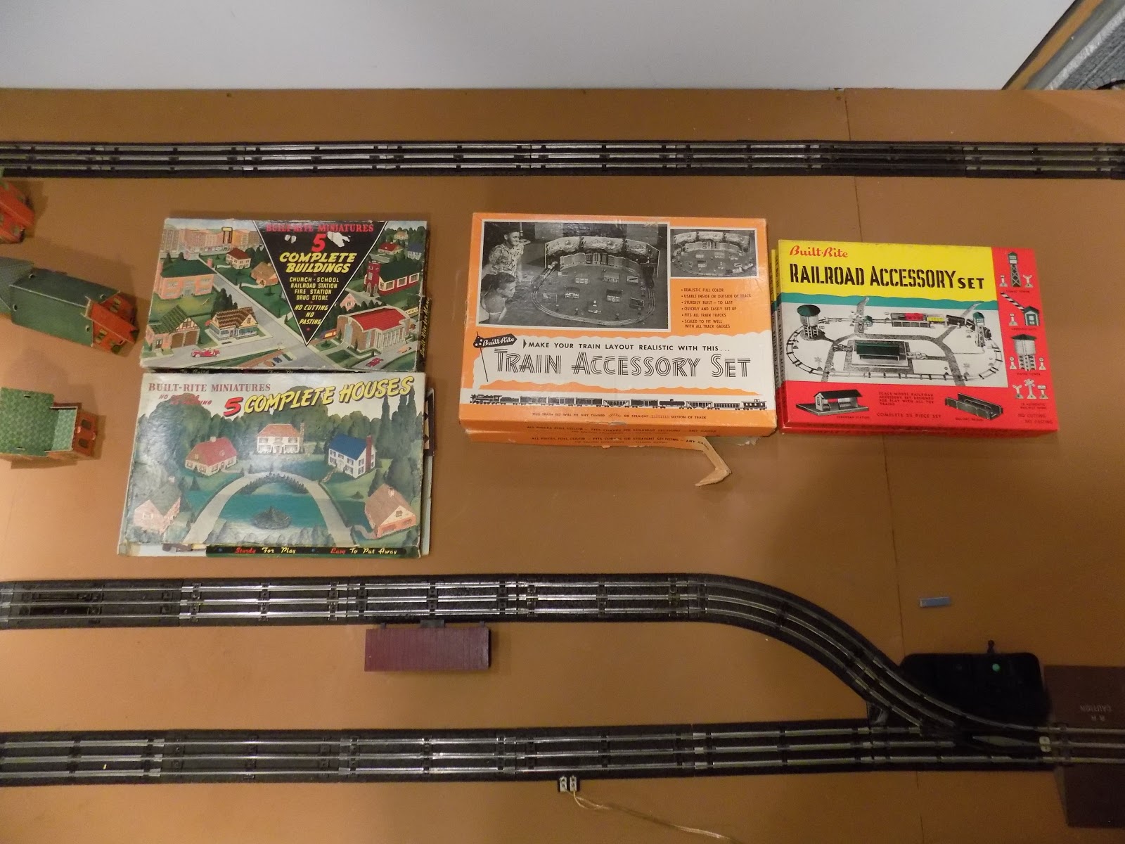 Toys and Stuff: TRAIN TIME: Progress on The New Layout