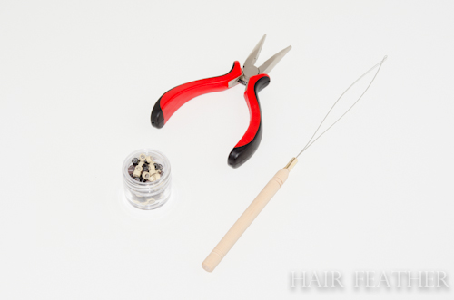 The Weekenders: TREND: FEATHER EXTENSIONS