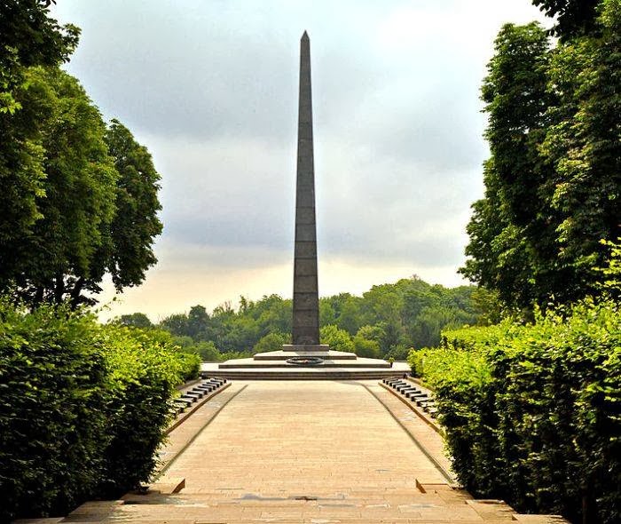 The Monument of the Unknown Soldier ~ amazing facts