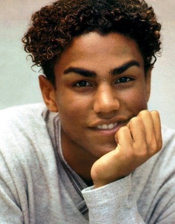 Vanessa Hudgens 2011: taryll jackson married