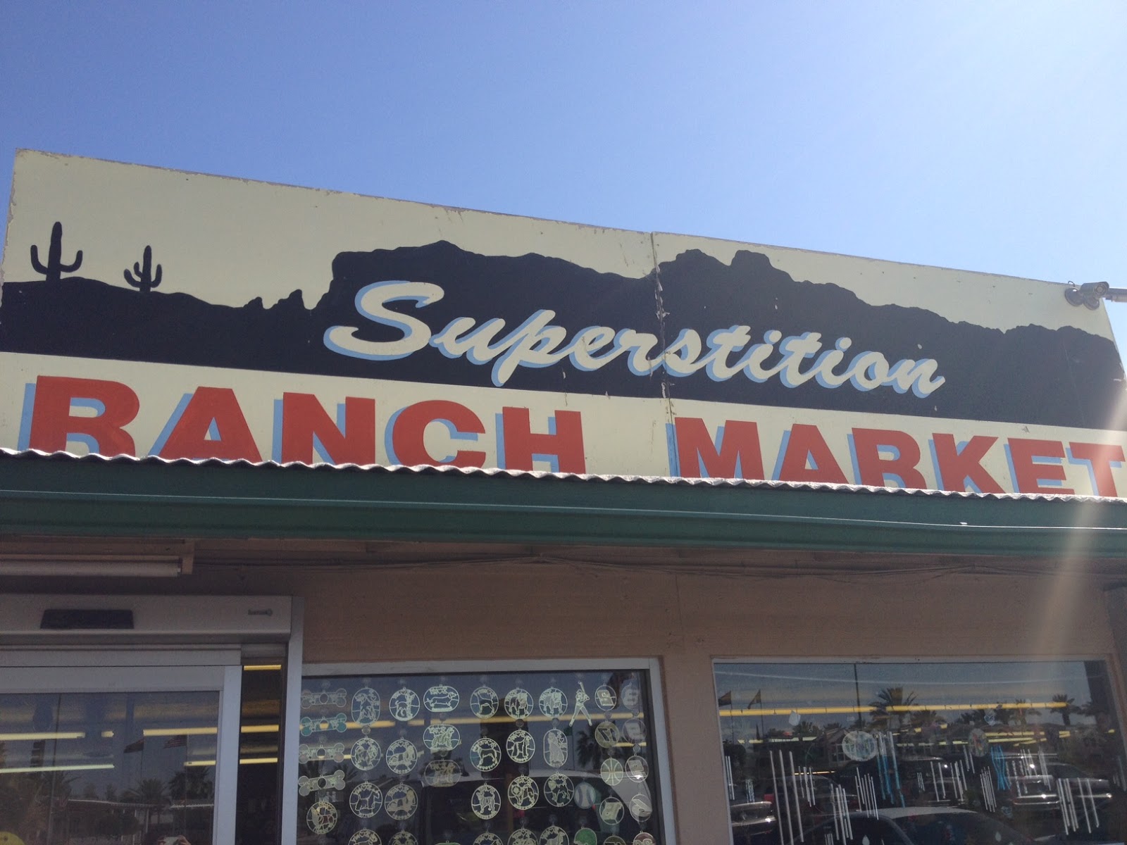 Frugal Fashion & Furnishings: Superstition Ranch Market
