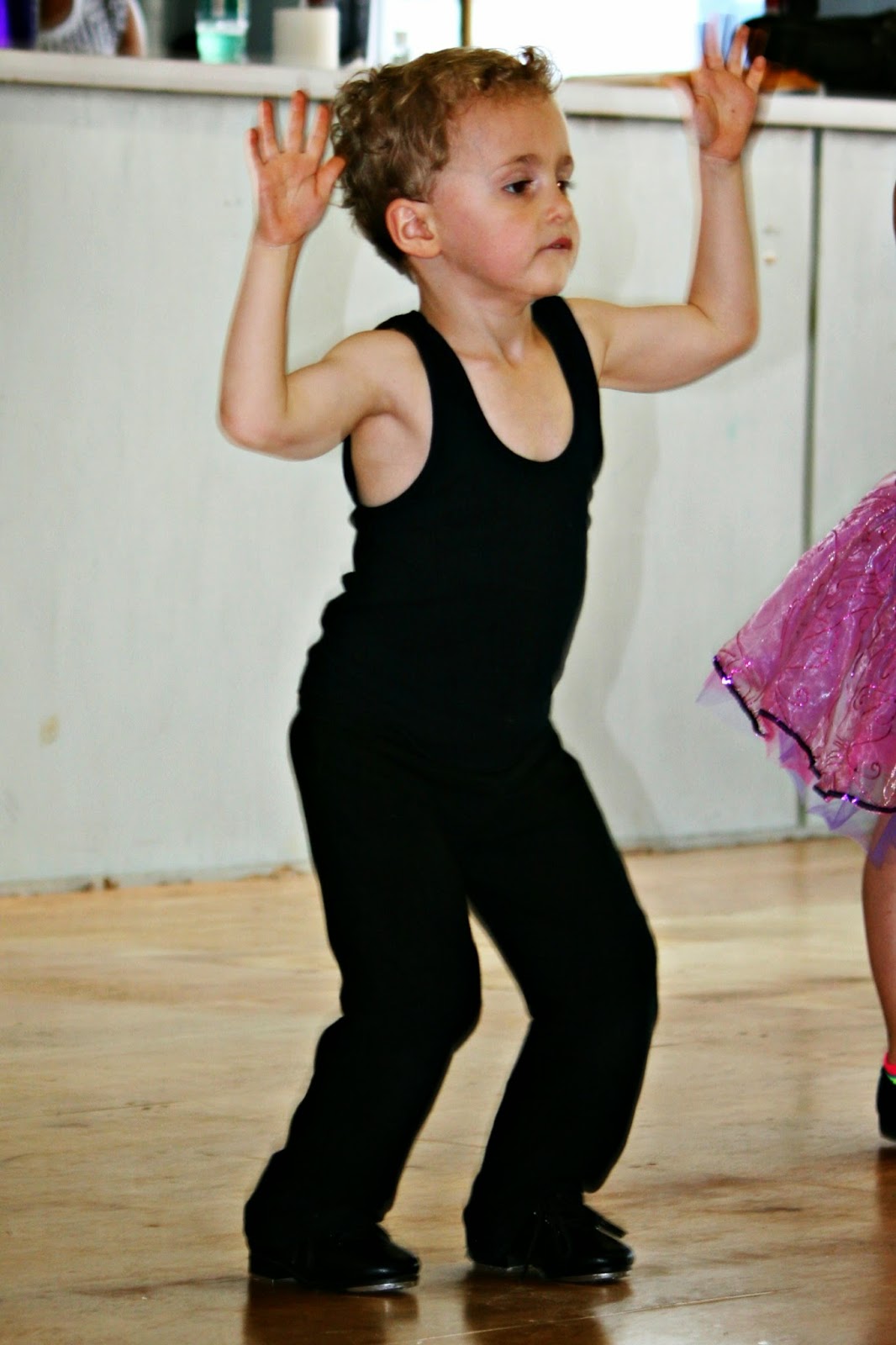 Two Bears Farm and the Three Cubs: Boys Dance Too