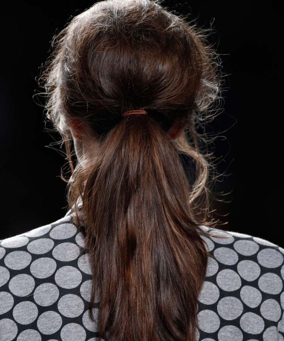 La moda en tu cabello: Coleta baja 2016 Peinados de moda