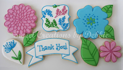 Sweet Creations by Debbie: Scrapbook Paper-Inspired Flower Cookies