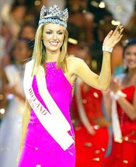 Matagi Mag Beauty Pageants: Rosanna Davison - Miss World 2003