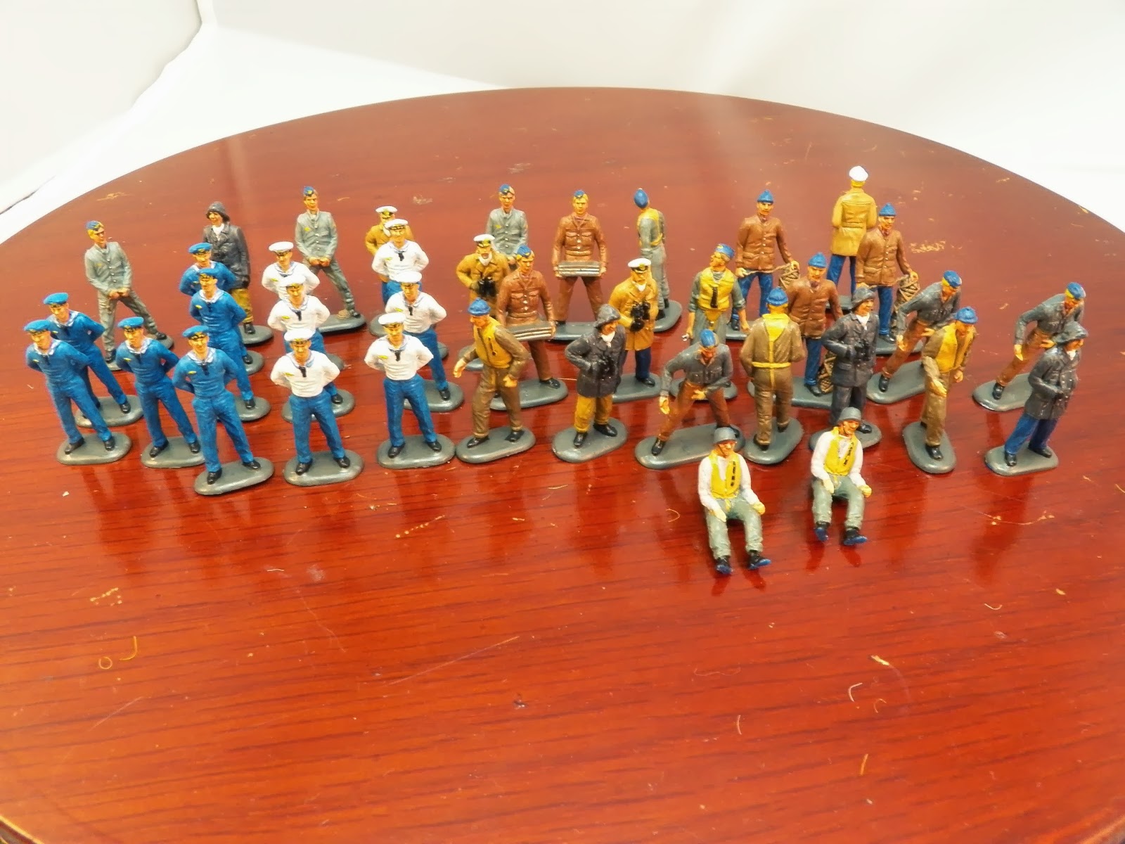 collect and paint figures 1:72: REVELL 02525 WWII German Navy - W W 2