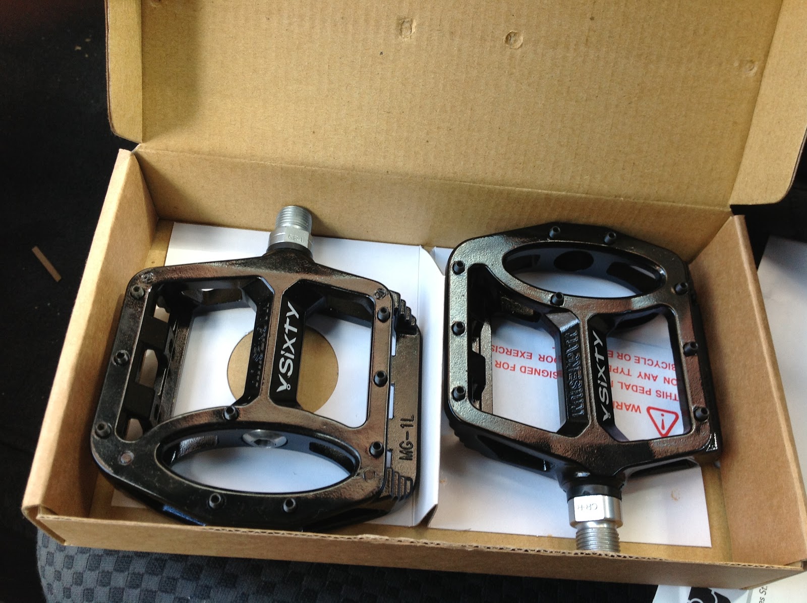 Rural-Urban Fringe: V-Sixty Magnesium Pedals