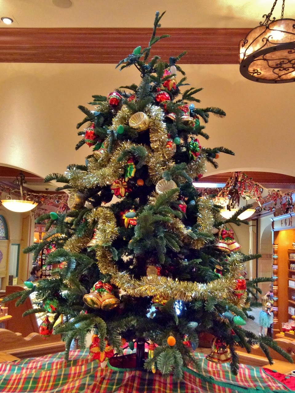 The PNW Mouse Meet Blog: Disneyland Resort Christmas Trees Part 2