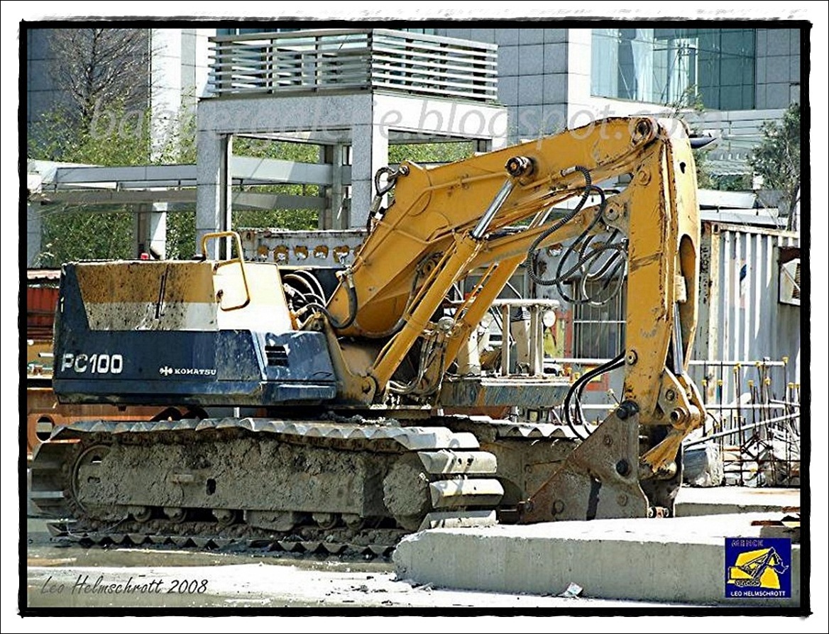 Bagger Galerie Construction Machines: Komatsu PC100 Hydraulikbagger ...