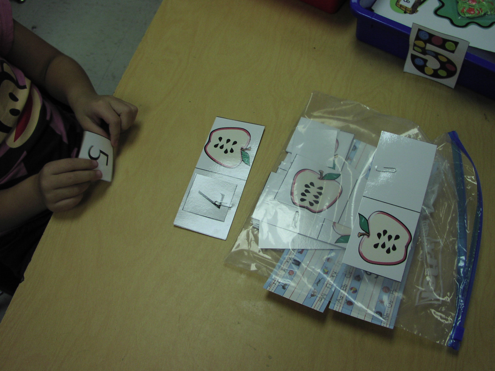 Keen On Kindergarten: Apple Themed Math Work Stations