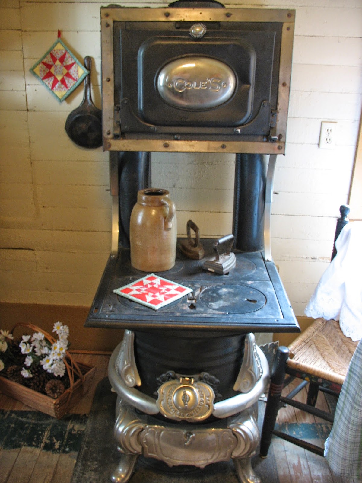 Estelle's: A SUMMER DAY IN CHESTNUT SQUARE