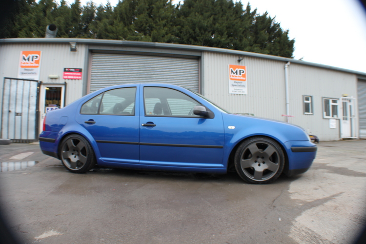 VW Life Style: VW Bora + TT wheels