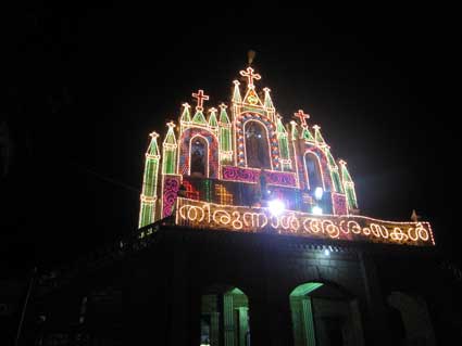 Ollur Church Circle News: Ollur Perunnal 2012 Flag Hoist