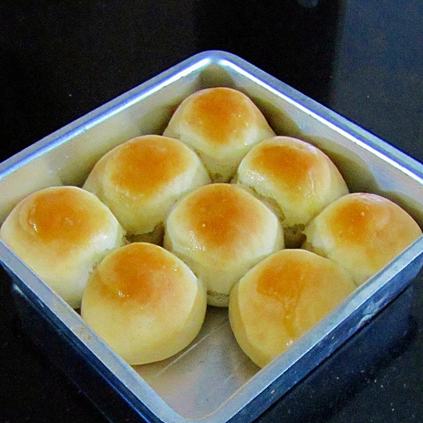 Super Yummy Recipes: Laadi Pav ( Indian Street Food Bread )