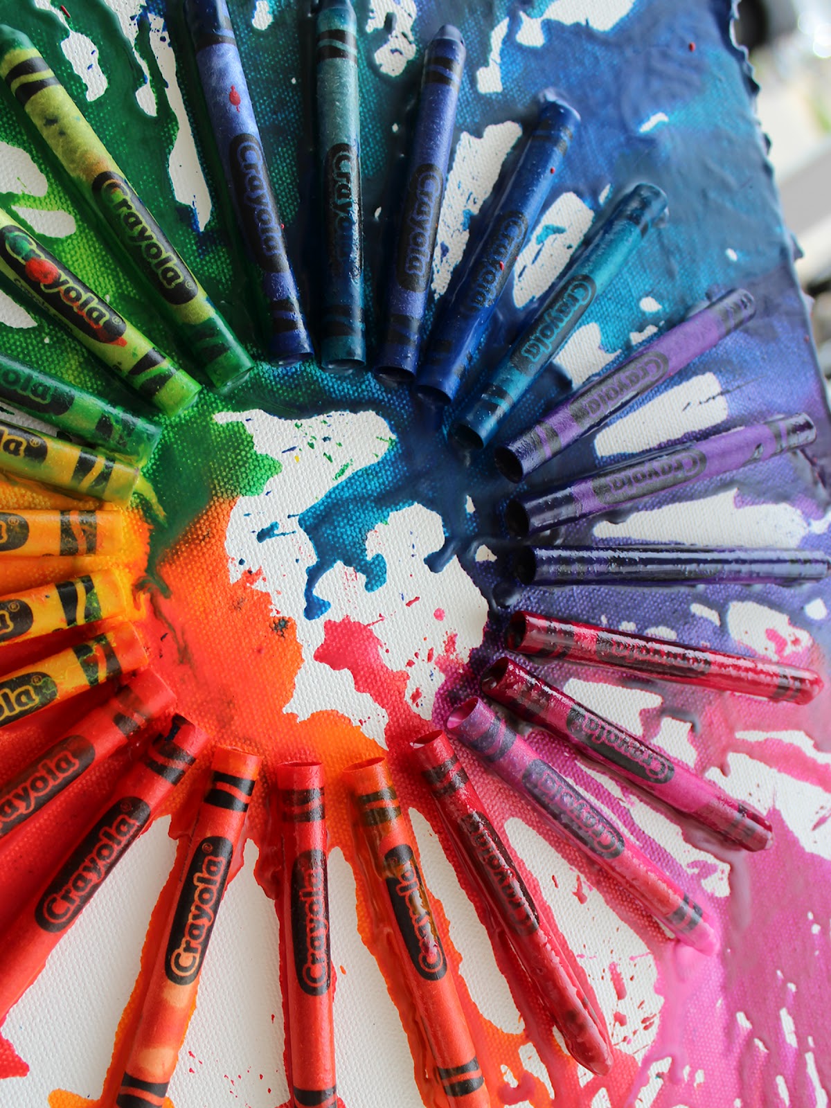 Melted Crayons Art, Crafts Ideas, Blank Canvas, Colors Wheels, Crafts ...