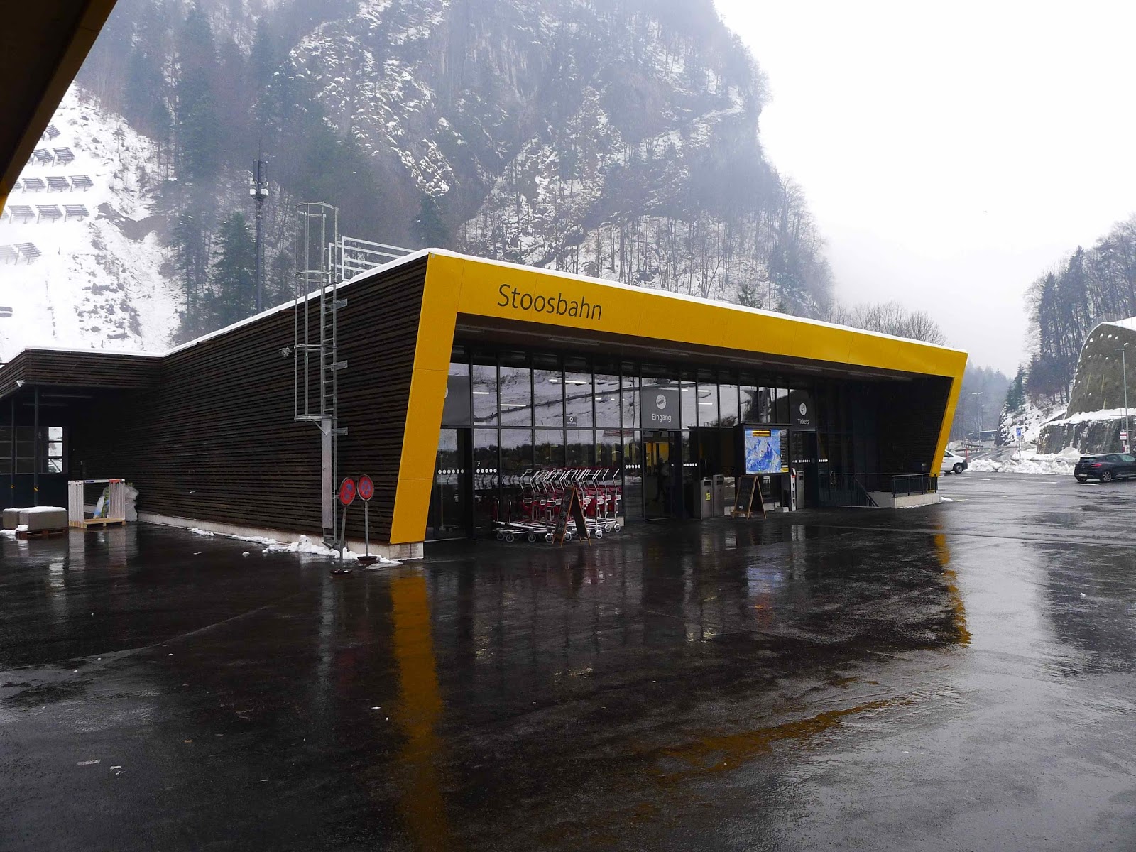 WWW: Expedition Stoos