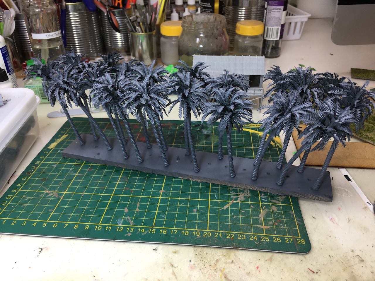 The Tactical Painter: Saturday night beneath the plastic palm trees