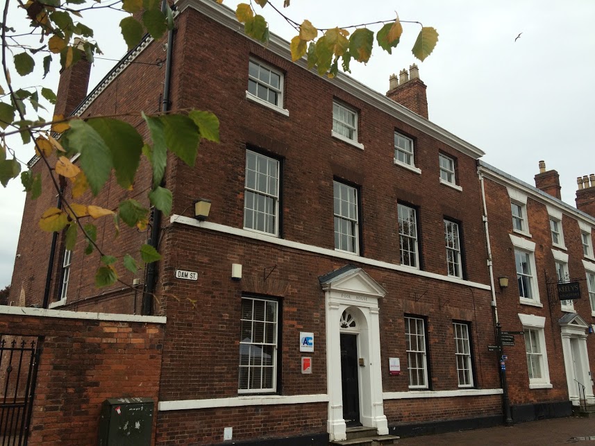 Patrick Comerford: Pool House and the schoolmaster’s house … two parts ...