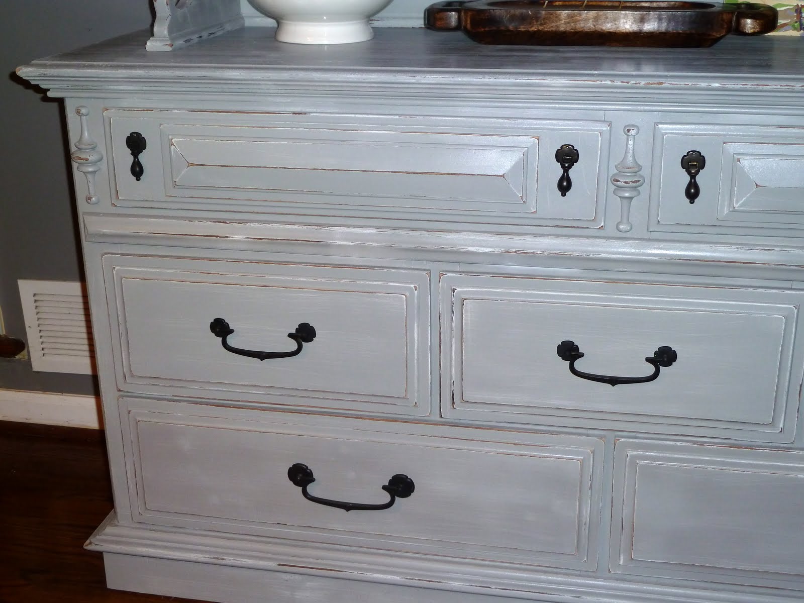 a few good pieces...: classic gray