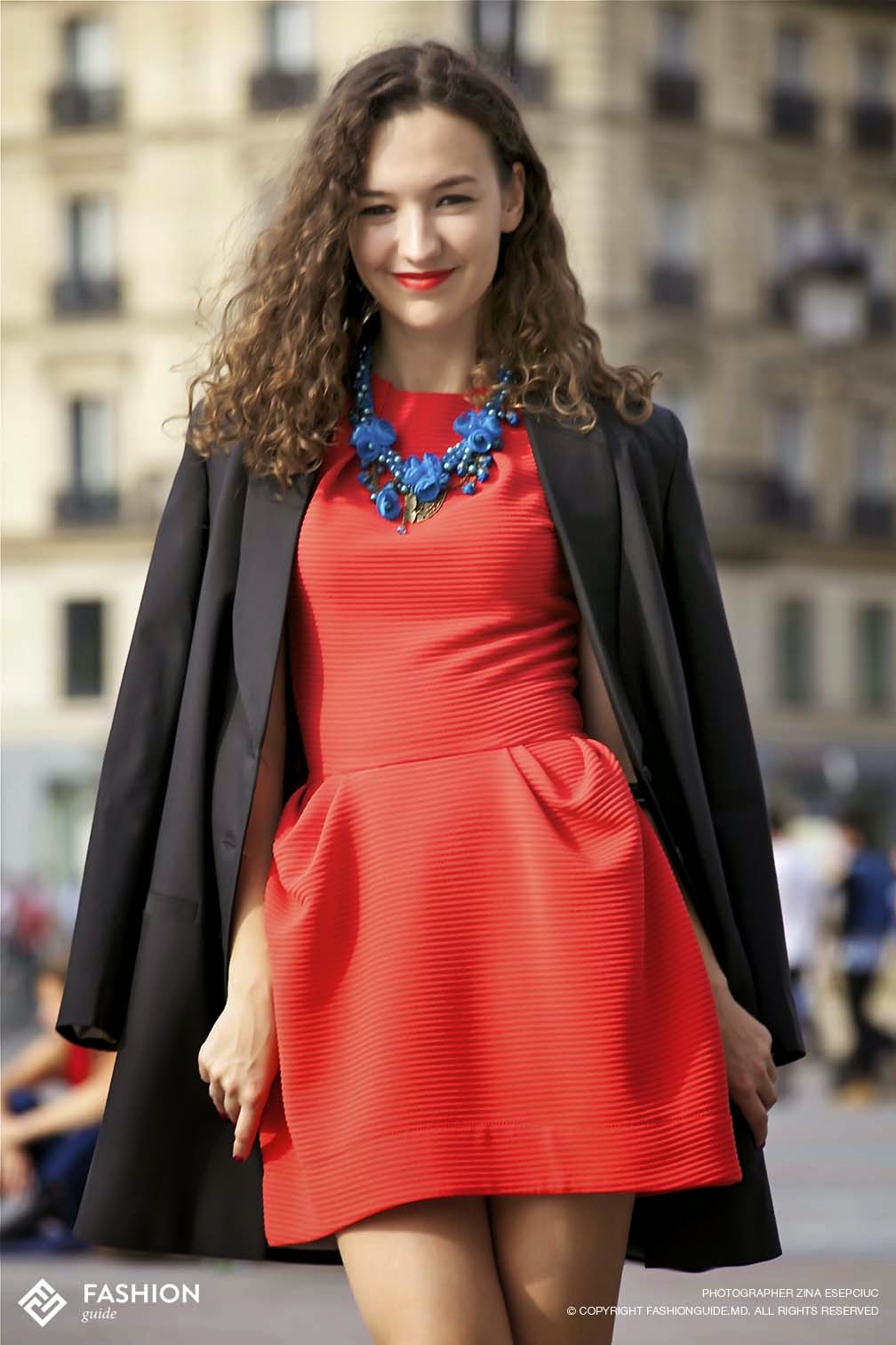 Колье Ana Popova, Paris Fashion Week.
