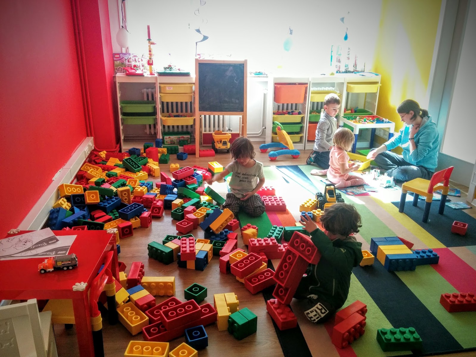 Prague Worldschooling: Kiddum - a Lego-school in Prague