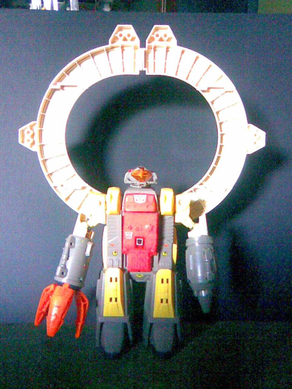 New Planet Cybertron: Transformers Review: G1 Omega Supreme (Encore ...