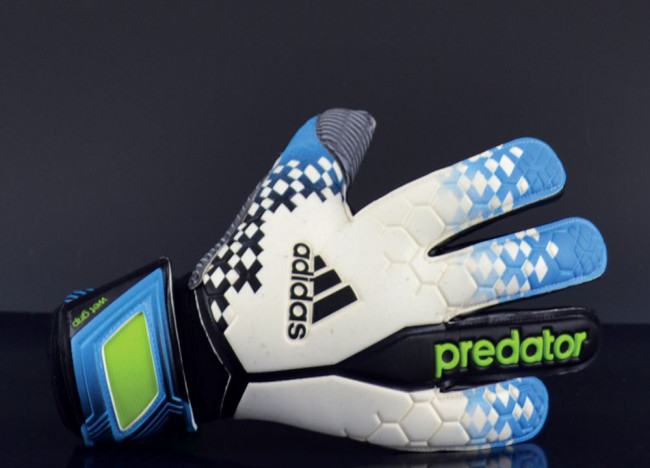 Manusi de portar Adidas Predator Pro Wet Grip | Manusi de portar