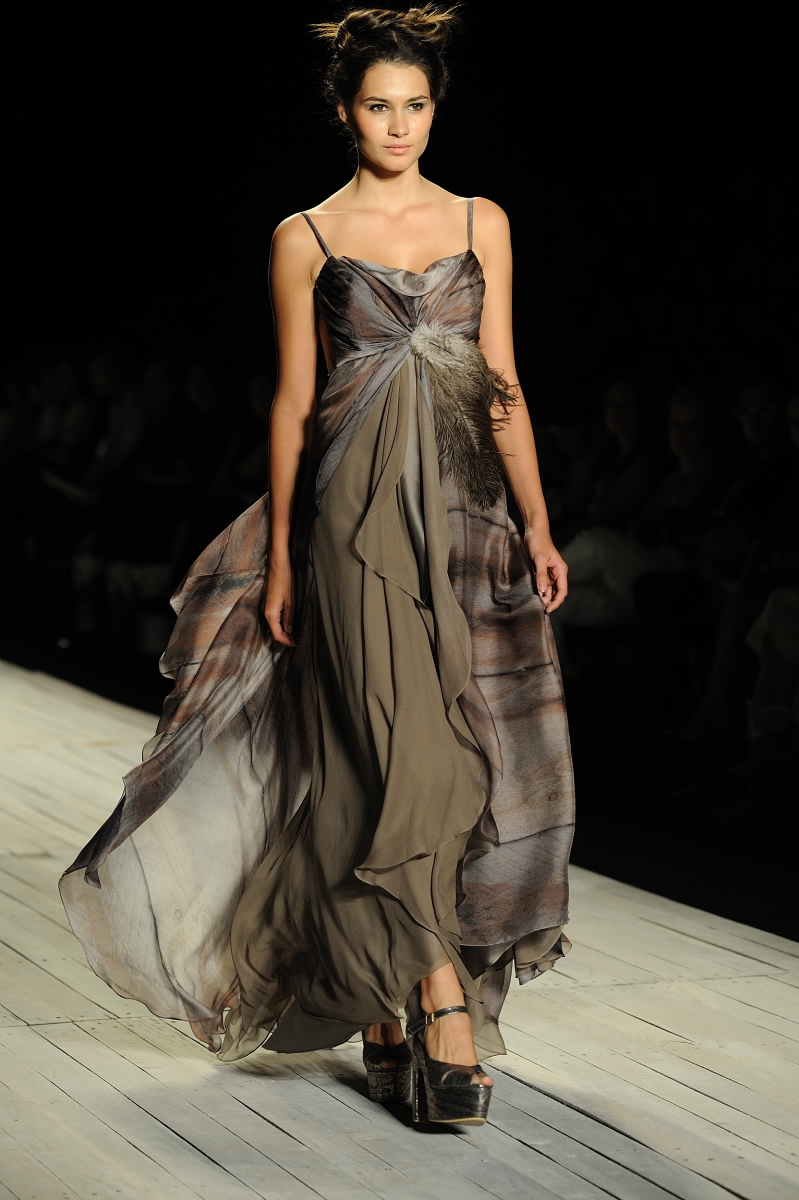 Beatriz Camacho Show Colombiamoda 2011 - Jenny Lopez