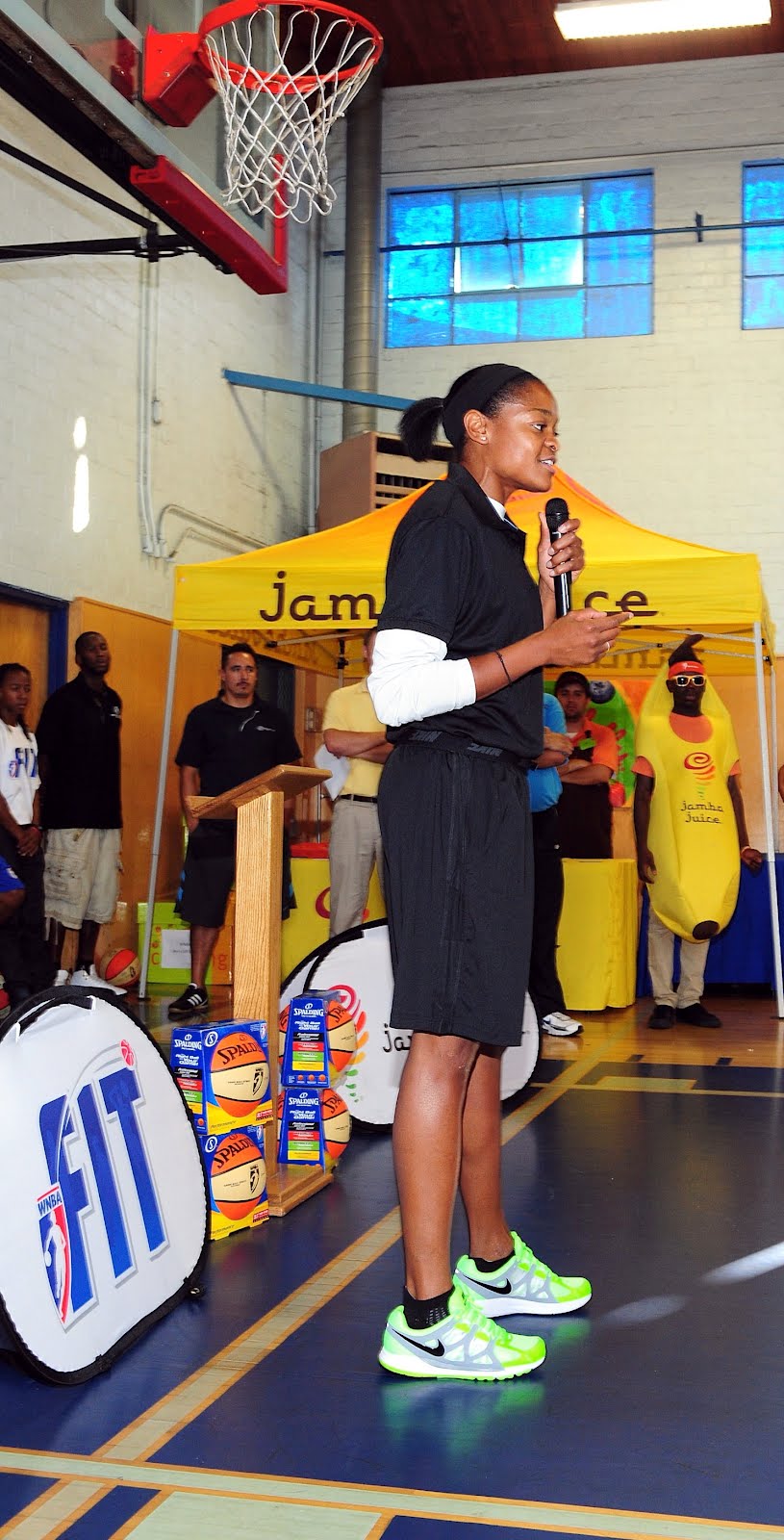 Alana Beard hosts kid’s fitness clinic with Jamba Juice | Women's Hoops ...