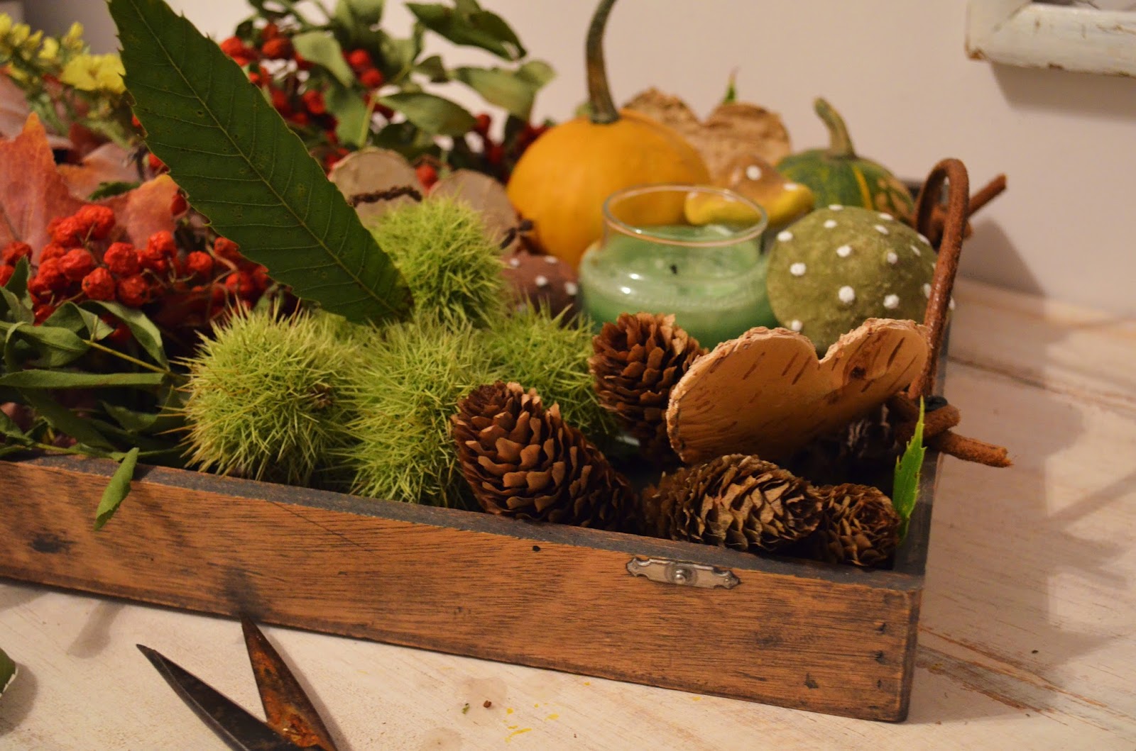 Z wnętrza Moni...: jesień na tacy podana - DIY