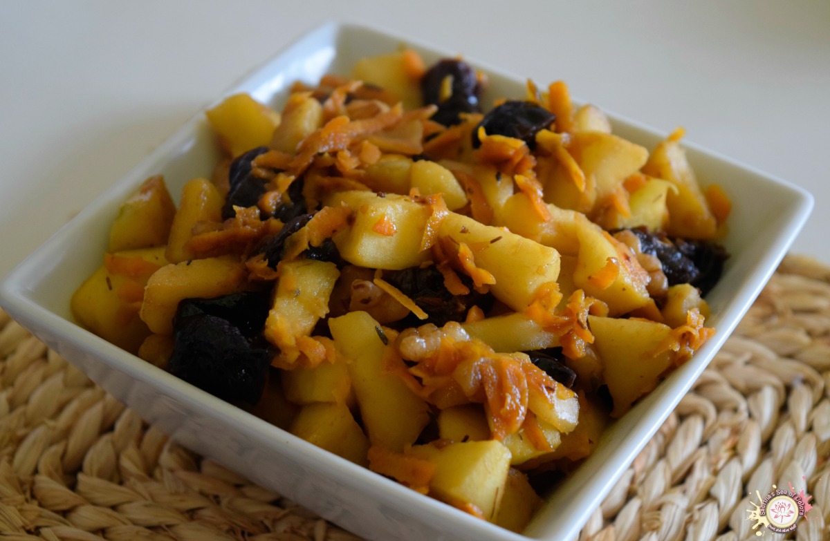 Guarnición de manzana y ciruelas pasas - Sabrina´s Sea of Colors