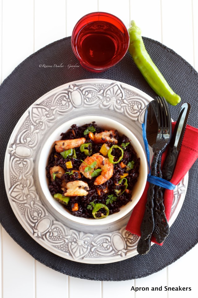 Black Venere Rice Stir-Fry With Shrimp & Peppers