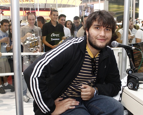 MUNDO CQC 2015 :: A Revolução Continua!: Agora é Tarde: Danilo ...