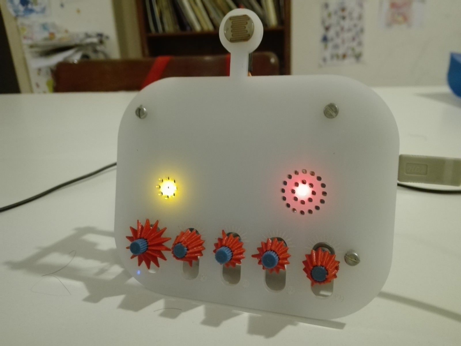 MATRIXSYNTH: Tucuduino Granular Digital Synth Based on Arduino by Los Aparatos