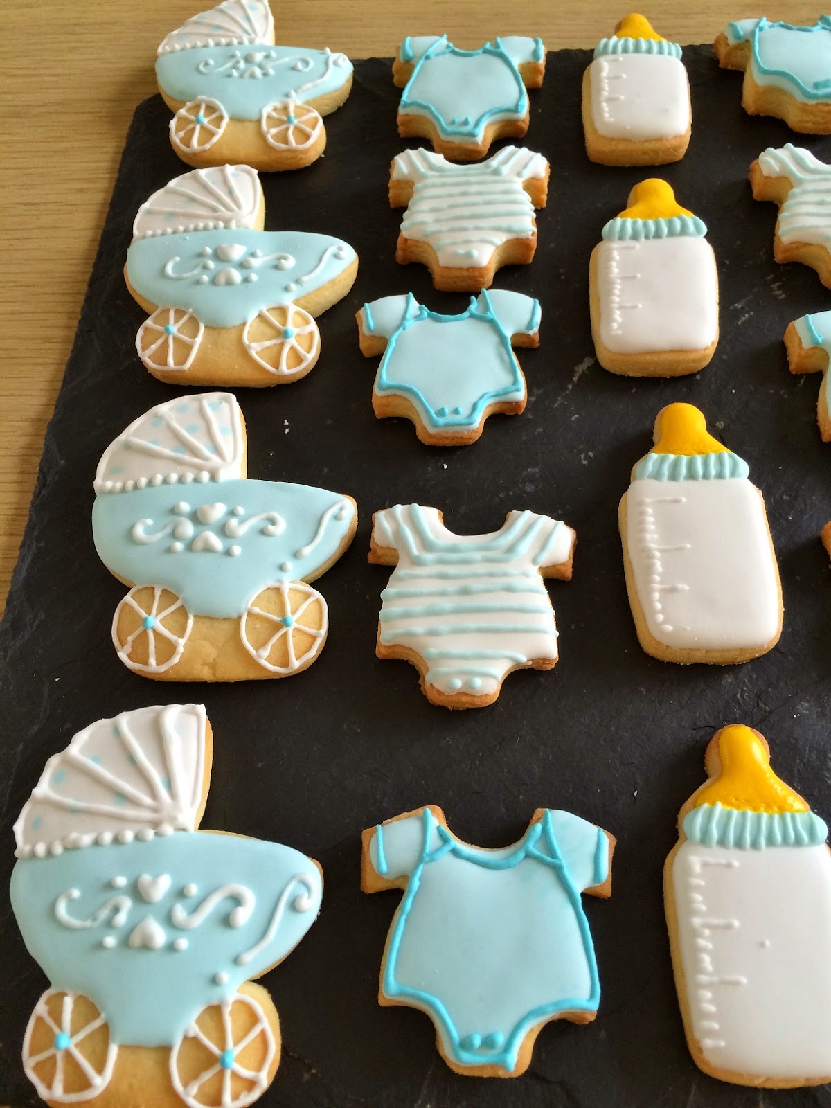 Fabtastic Cakes: Biscuits bébé garçon