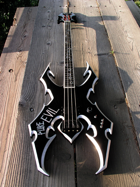 Blast Custom Shop: Neal Moser Arachnid Ultra Rob Cohen Custom Bass