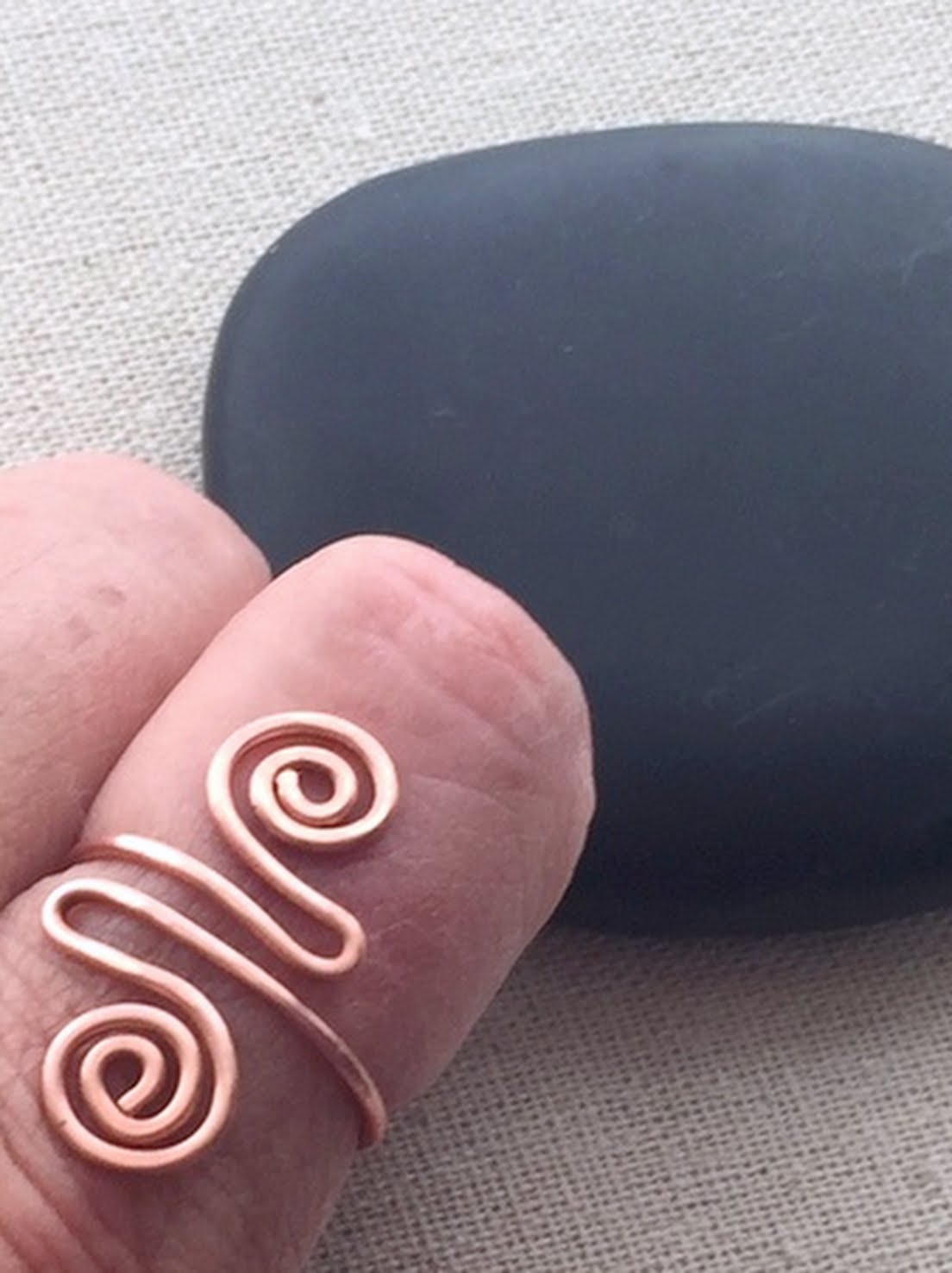 Lisa Yang Jewelry : Adjustable Double Spiral Ring Tutorial